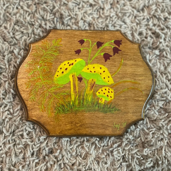 Vintage | Wall Decor | Vintage 7s Mushroom Plaque | Poshmark